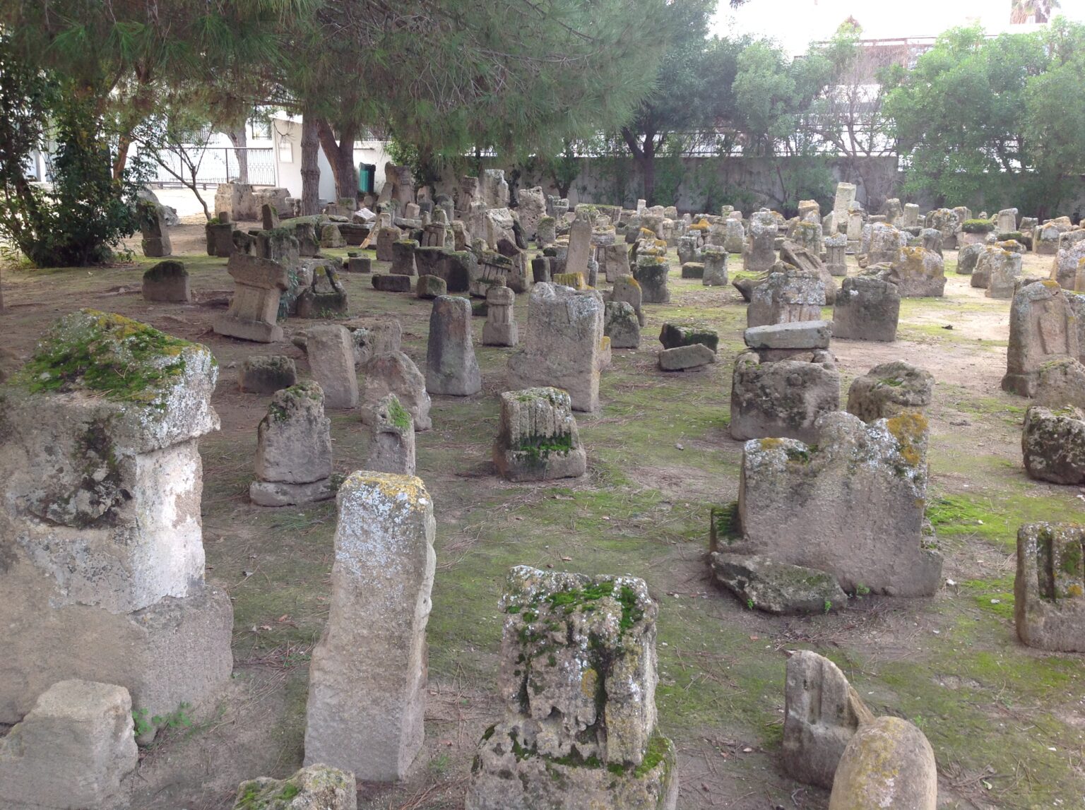 El significado de Topheth en el Valle de Ben Hinom en la Biblia